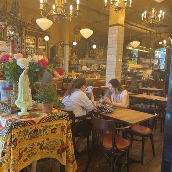 CAFÉ MIRACOLO - Updated October 2025 - 31 Photos - 3891 Boulevard Saint ...