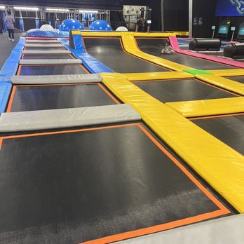 KUBE SPORTS COMPLEX - Updated October 2025 - 25 Photos - 2825 Jf ...