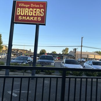 VILLAGE DRIVE-IN - Updated June 2025 - 164 Photos & 379 Reviews - 3810 ...