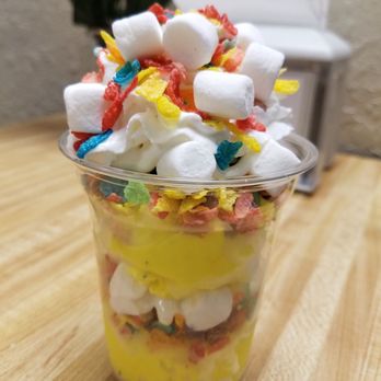 SCOOPS OF AGAWAM - TEMP. CLOSED - Updated January 2026 - 53 Photos & 13 ...