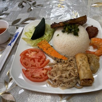 VPHO AND PIZZERIA - Updated October 2024 - 37 Photos & 11 Reviews ...