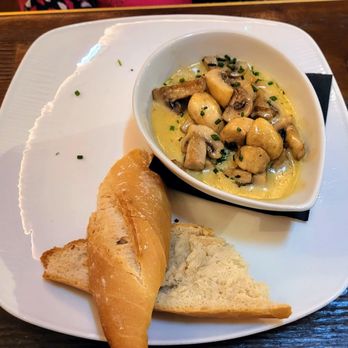 RUSTIQUE - Updated October 2025 - 80 Photos & 39 Reviews - 28 ...