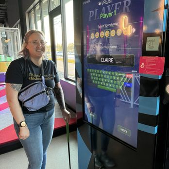 PUTTS & PINS - Updated December 2024 - 70 Photos & 28 Reviews - 6920 EP ...