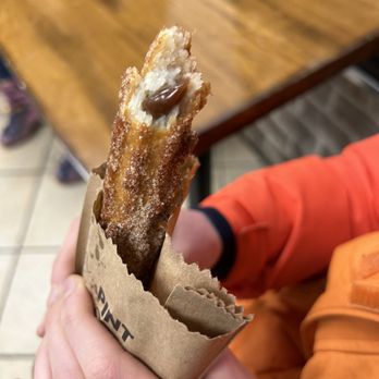 XURRO - Updated December 2025 - 46 Photos & 65 Reviews - 3927 N Lincoln ...