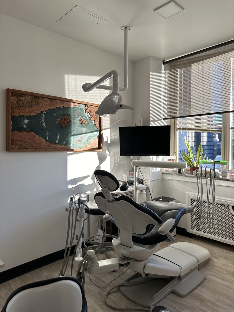 DANIEL D BARRY III, DDS - Updated March 2025 - 73 Reviews - 450 Sutter ...