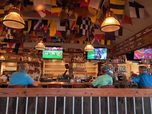 BOAT HOUSE BAR & GRILL - 176 Photos & 107 Reviews - 220 Margaret St ...