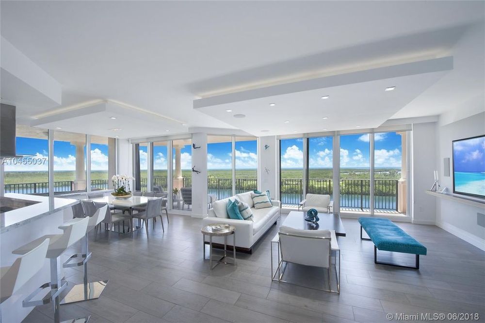 GERI BRODIE LUXURY HOMES - Updated August 2025 - Contact Agent - 85 ...