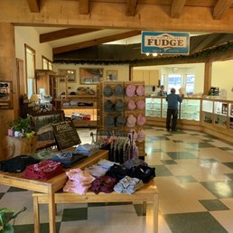 COVER’S APPLE RANCH - Updated October 2025 - 220 Photos & 299 Reviews ...