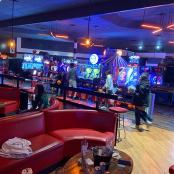 BOWLERO DALLAS - Updated November 2025 - 85 Photos & 30 Reviews - 3805 ...