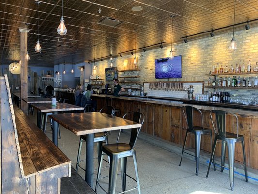 BEAR & BOTTLE - Updated February 2025 - 286 Photos & 205 Reviews - 601 ...