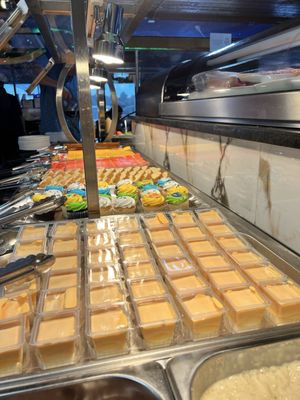 BAOBAO BUFFET - Updated January 2026 - 14 Reviews - 180 Cracker Barrel ...