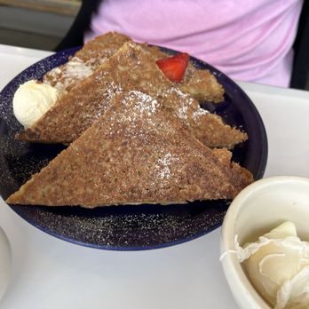 CAFE 222 - Updated July 2024 - 1736 Photos & 2363 Reviews - 222 Island ...