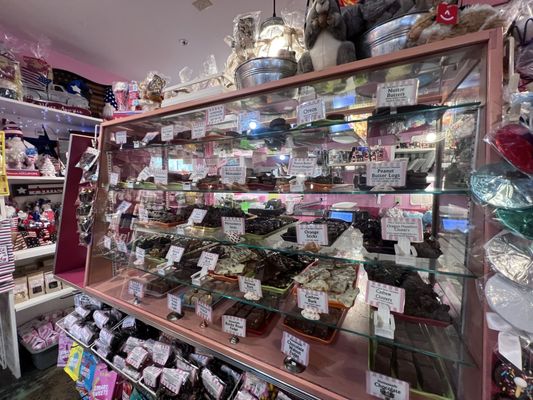 BRUCE’S CANDY KITCHEN - Updated August 2025 - 180 Photos & 178 Reviews ...