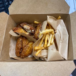 SEOULSIDE WINGS - 105 Photos & 80 Reviews - Food Trucks - 1211 Hutchins ...