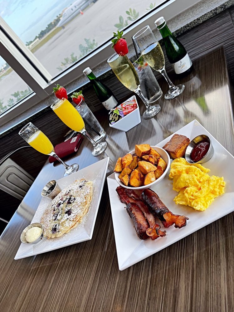 JET RUNWAY CAFE - 1475 Photos & 773 Reviews - 5540 NW 21st Ter, Fort ...