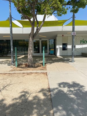 SANTA MONICA PUBLIC LIBRARY - PICO BRANCH - Updated December 2025 - 35 ...