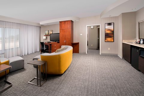 COURTYARD BY MARRIOTT TYLER - Updated October 2025 - 50 Photos & 42 ...