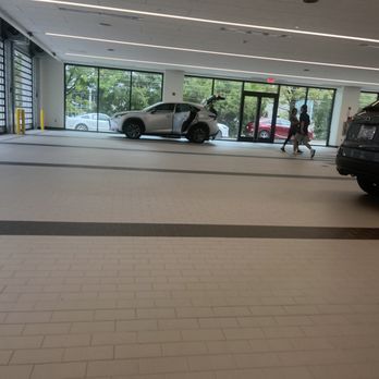 JOHNSON LEXUS OF RALEIGH - Updated November 2025 - 82 Photos & 137 ...