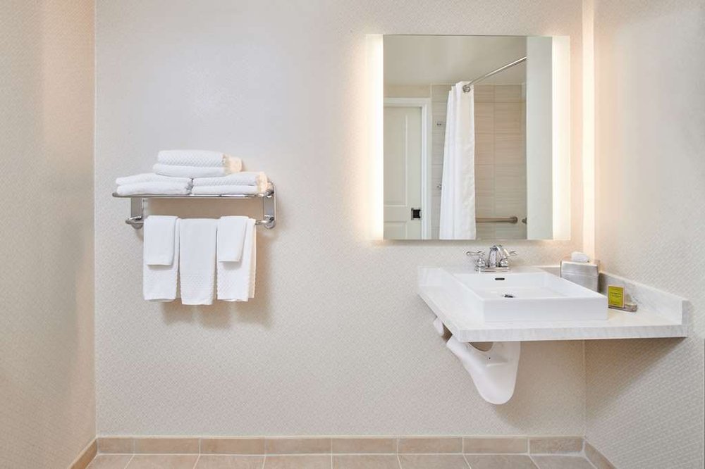 DOUBLETREE BY HILTON HOTEL IRVINE - SPECTRUM - 271 Photos & 261 Reviews ...