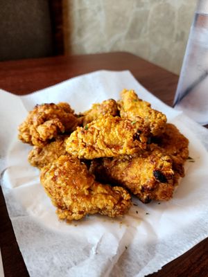 CM CHICKEN - KOREAN FRIED CHICKEN - 96 Photos & 77 Reviews - 7206 Towne ...
