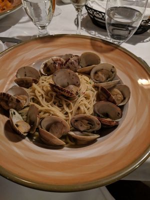 PONTE VECCHIO RESTAURANT - 44 Photos & 106 Reviews - 435 Newbury St ...