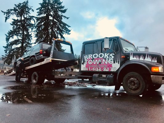 BROOKS TOWING & OFF ROAD RECOVERY - Updated October 2025 - 15 Photos ...