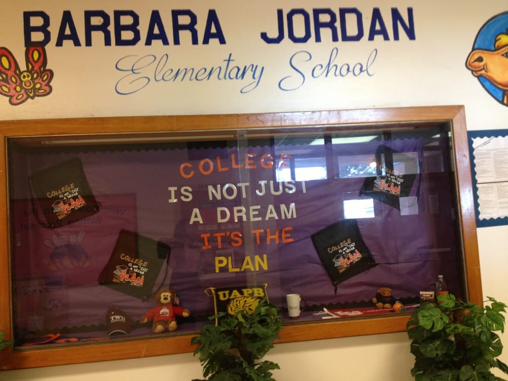 BARBARA JORDAN ELEMENTARY SCHOOL - 1111 W Kiest Blvd, Dallas, Texas ...