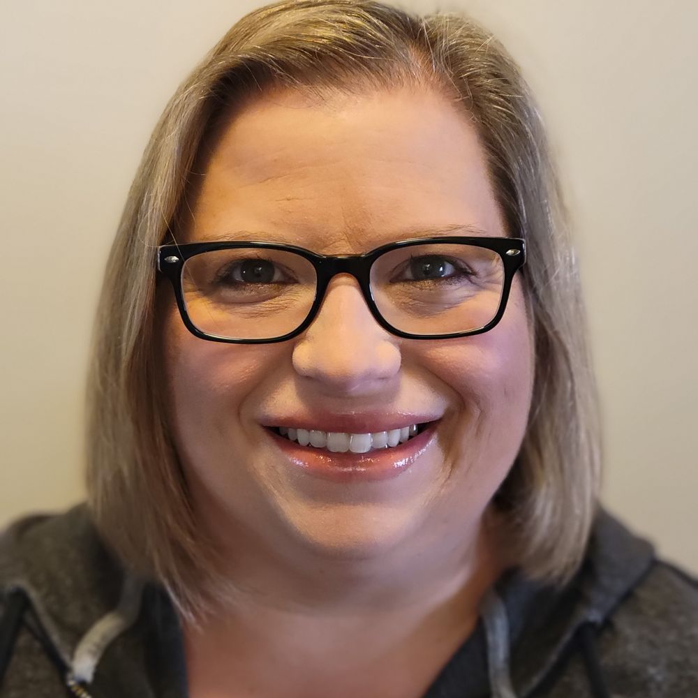 Staci Fischer's Instagram, Twitter & Facebook on IDCrawl