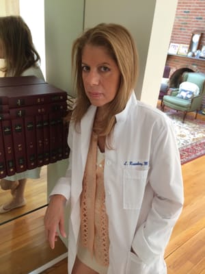 LISA ROSENBERG, MD - Updated October 2025 - 14 Reviews - 6134 188th St ...