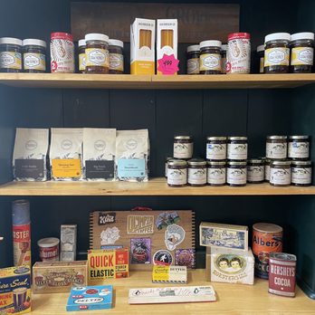 ELBE MARKET COUNTRY STORE - Updated November 2025 - 30 Photos & 21 ...