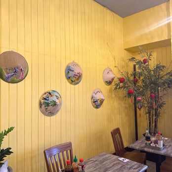 PHO SURE BISTRO - Updated December 2025 - 86 Photos & 45 Reviews - 2611 ...