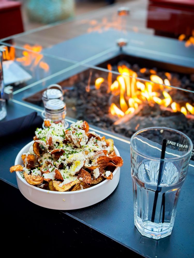 THOMAS AVENUE BEVERAGE - Updated October 2025 - 56 Photos & 21 Reviews ...