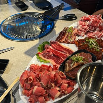 BRAVE KOREAN BARBECUE - Updated September 2025 - 343 Photos & 198 ...