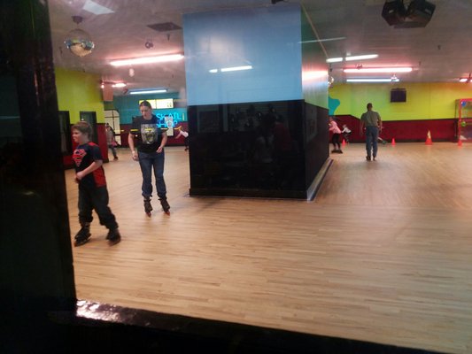 INTERSKATE 91 NORTH - Updated December 2025 - 22 Reviews - 367 Russell ...