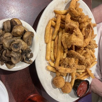 BOO RAY’S OF NEW ORLEANS - Updated October 2025 - 571 Photos & 724 ...