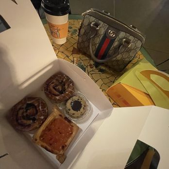 COCOLA BAKERY - Updated May 2025 - 2460 Photos & 1967 Reviews - 333 ...