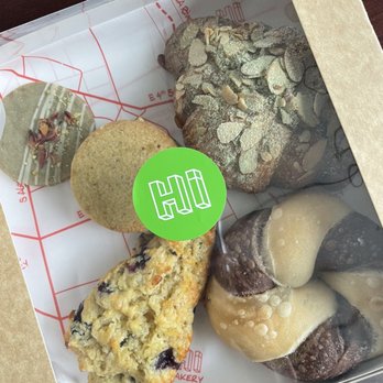 HI BAKERY - Updated September 2024 - 318 Photos & 109 Reviews - 2037 E ...
