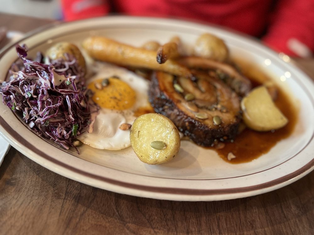 CAFÉ PARVIS - 349 Photos & 215 Reviews - 433 Rue Mayor, Montréal, QC - Yelp