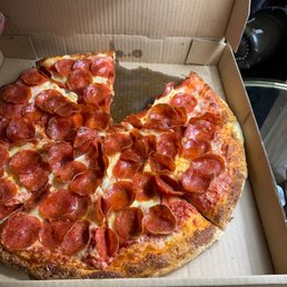 PIZZAVA - Updated August 2024 - 335 Photos & 404 Reviews - 1043 S ...