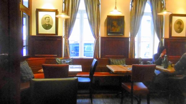 SIXTA - 48 Photos & 38 Reviews - Schönbrunner Str. 21, Wien, Austria ...