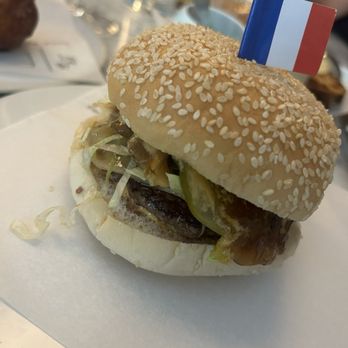 FORSYTHIA - Updated July 2025 - 703 Photos & 235 Reviews - 233 Chestnut ...