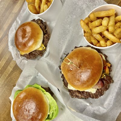 WAGYULICIOUS BURGERS AND BREWS - Updated September 2025 - 14 Photos ...