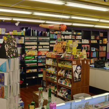 SMOKE TOKEN SMOKE SHOP - Updated December 2025 - 78 Photos & 62 Reviews ...