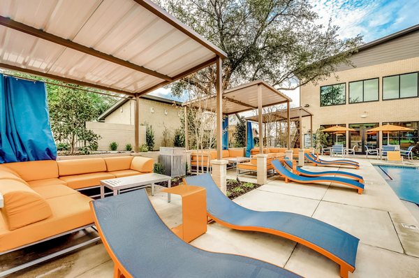 KEYSTONE AT CASTLE HILLS - Updated January 2026 - 48 Photos - 4600 N ...