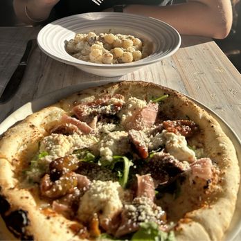 GARAGE BUONA FORCHETTA - Updated November 2024 - 1322 Photos & 833 ...