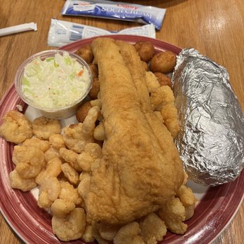 WALKERTOWN SEAFOOD SHACK - Updated October 2024 - 150 Photos & 187 ...