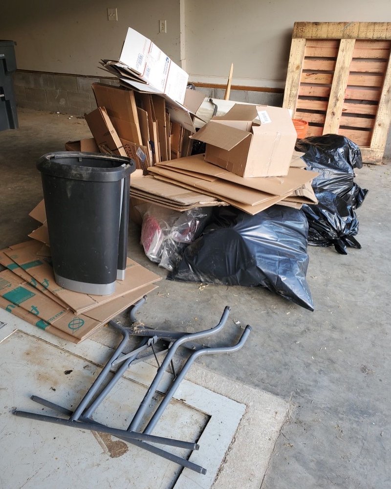 BIG JUNK HAULING AND REMOVAL - Updated August 2024 - 42 Photos ...