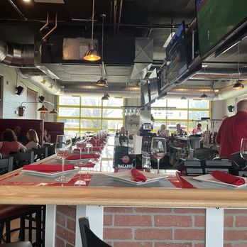 FIRE ENGINE PIZZA CO. - Updated December 2025 - 37 Photos & 15 Reviews ...