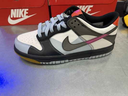 SNIPES - Updated February 2025 - 20 Photos & 67 Reviews - 3000 K-L ...