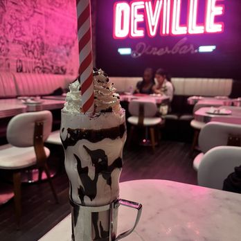DEVILLE DINERBAR - Updated October 2025 - 1325 Photos & 653 Reviews ...